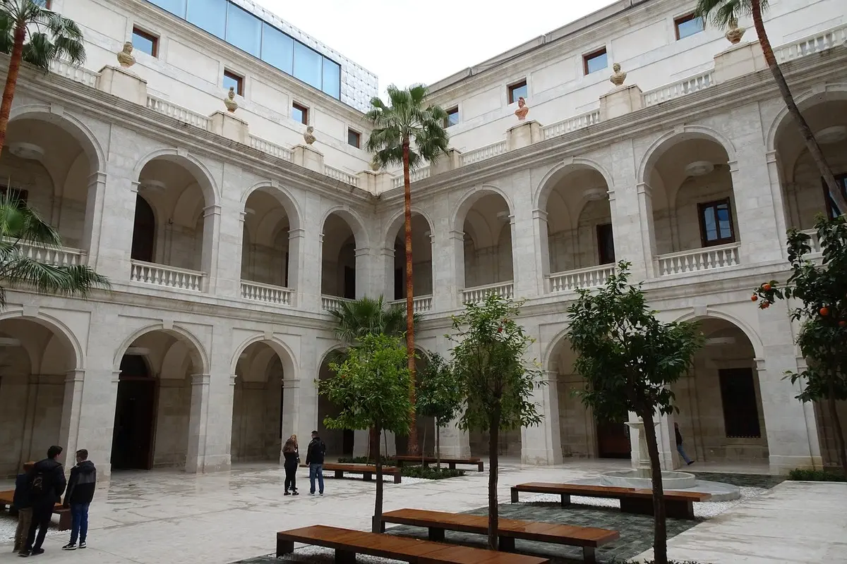 The Málaga Museum - Malaga Travel Guide